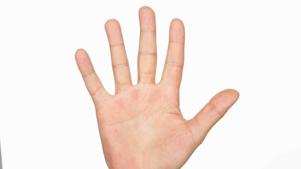 145 Hand Puns That Are Sure to Grab Your Attention!