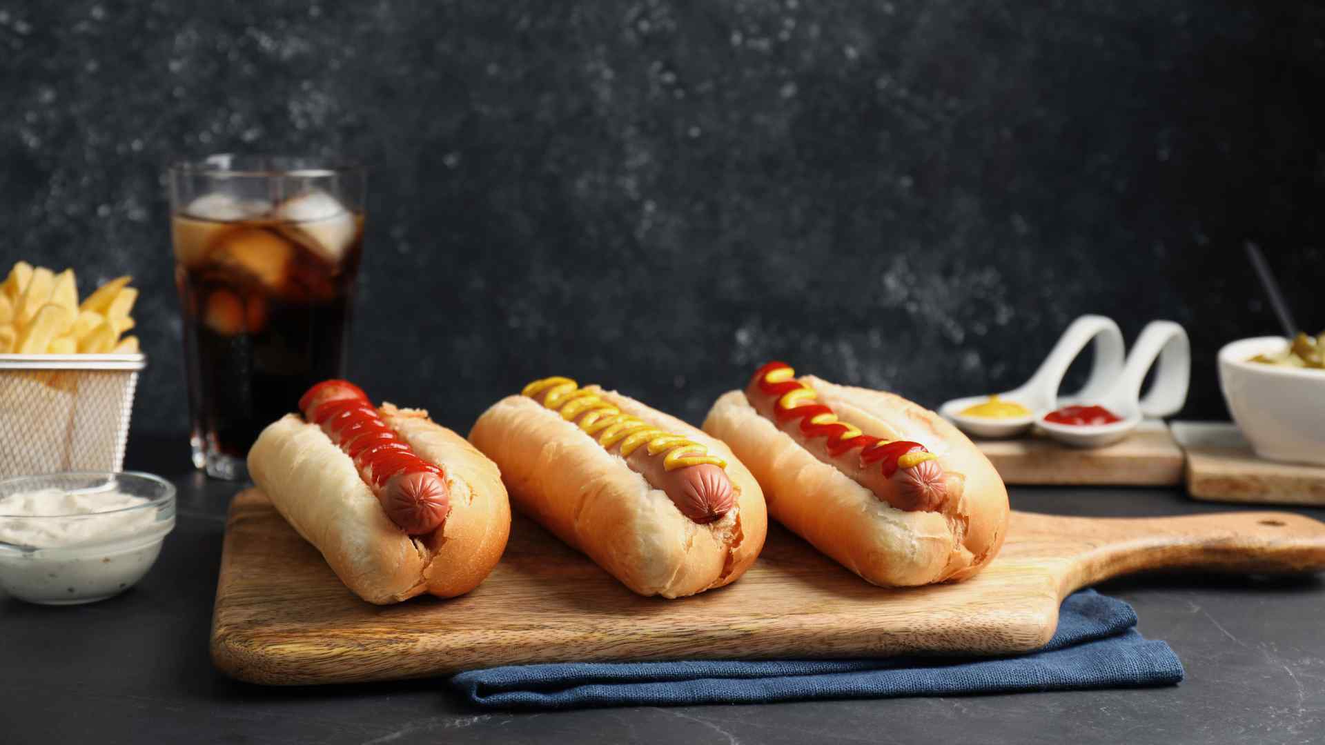145 Hot Dog Puns: Deliciously Funny Jokes to Relish