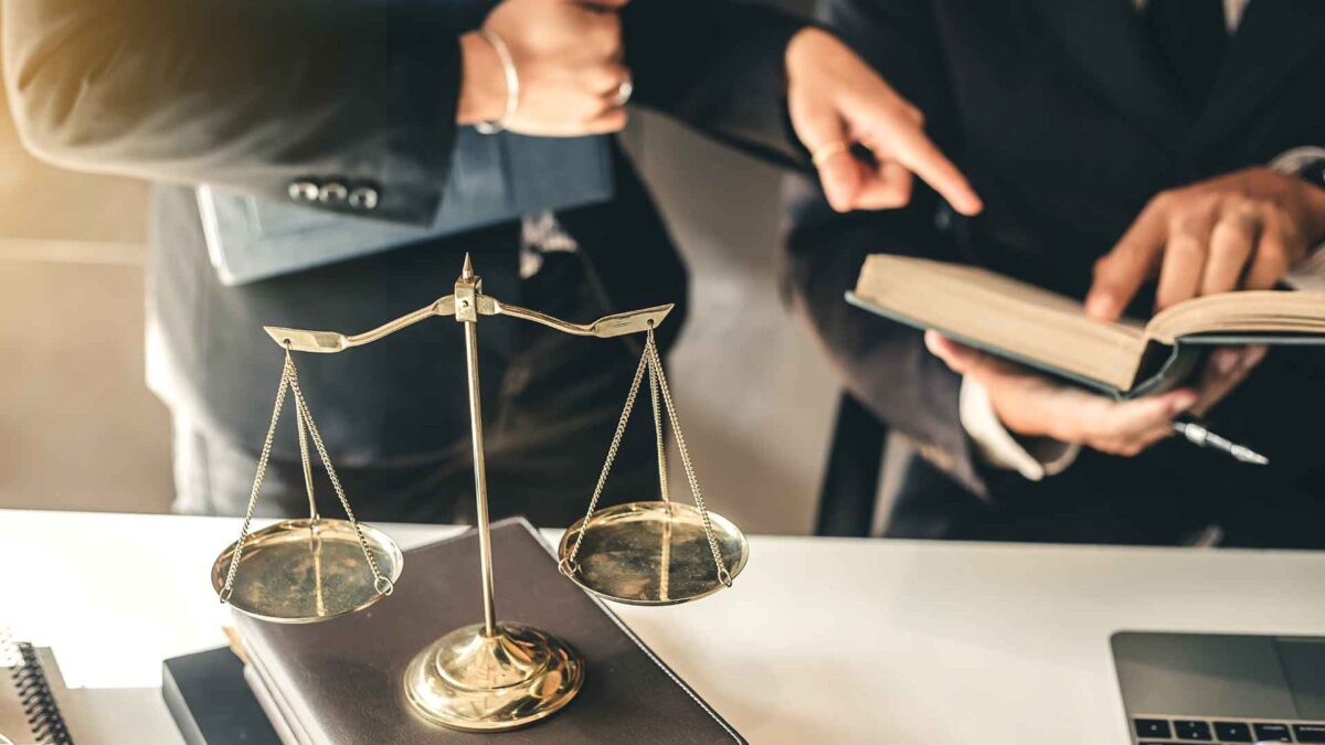 145 Lawyer Puns That Will Appeal to Your Sense of Justice