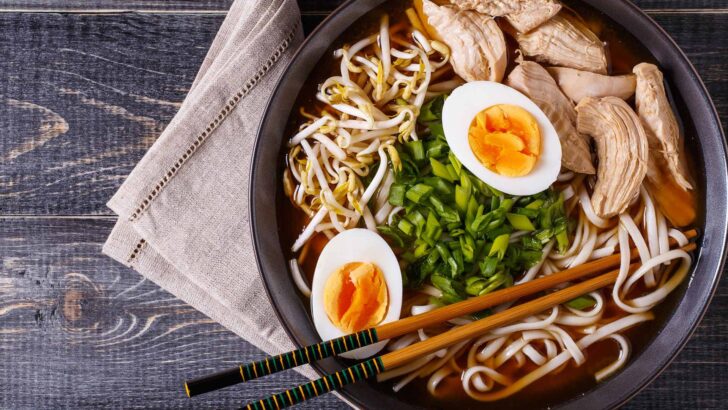 145 Ramen Puns That Will Bowl You Over