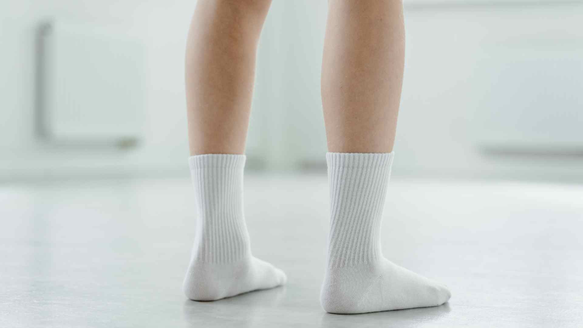 145 Sock Puns: Toe-tally Hilarious Sock Jokes