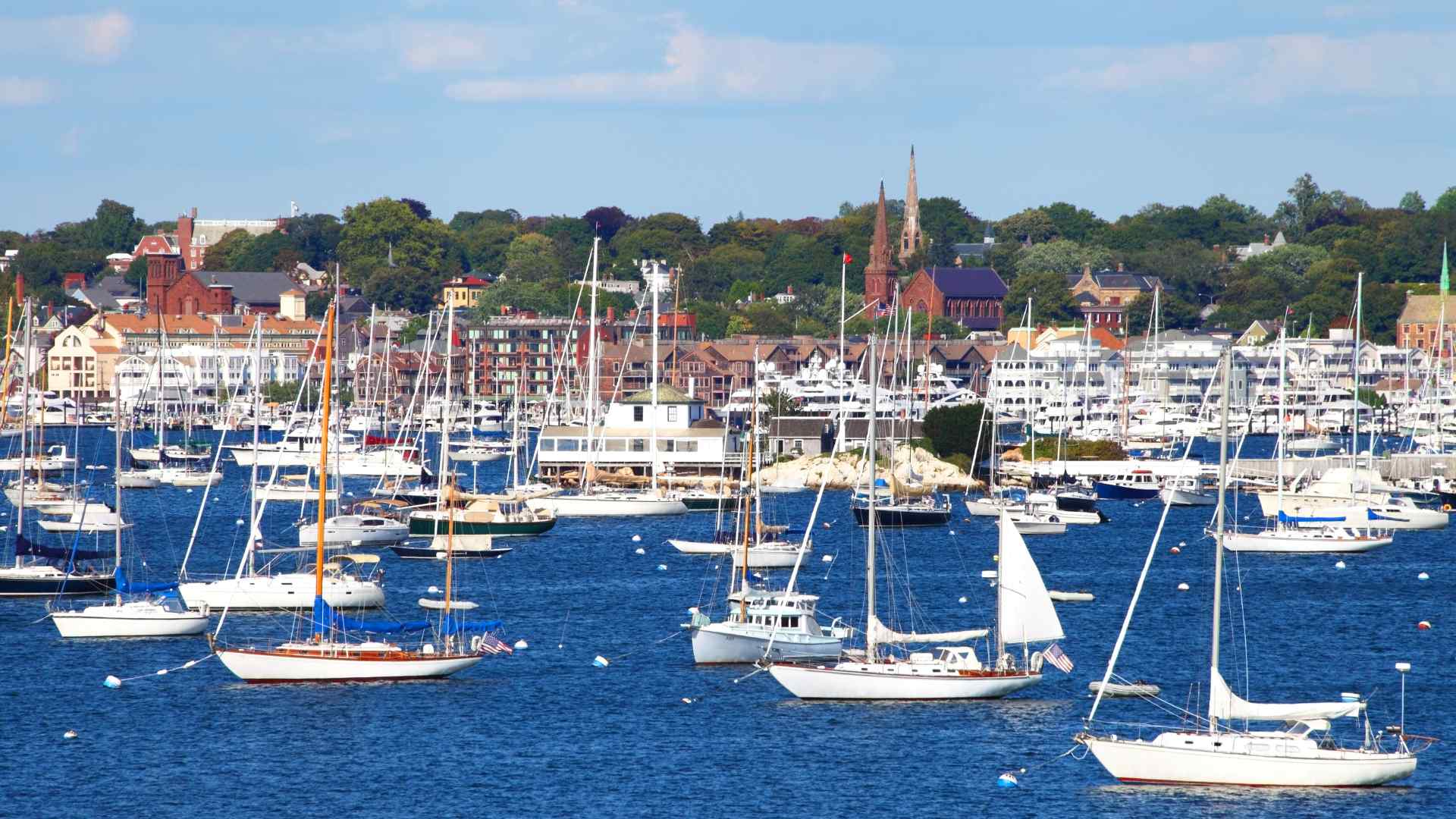145 Rhode Island Puns That Will Shore-ly Make You Laugh!