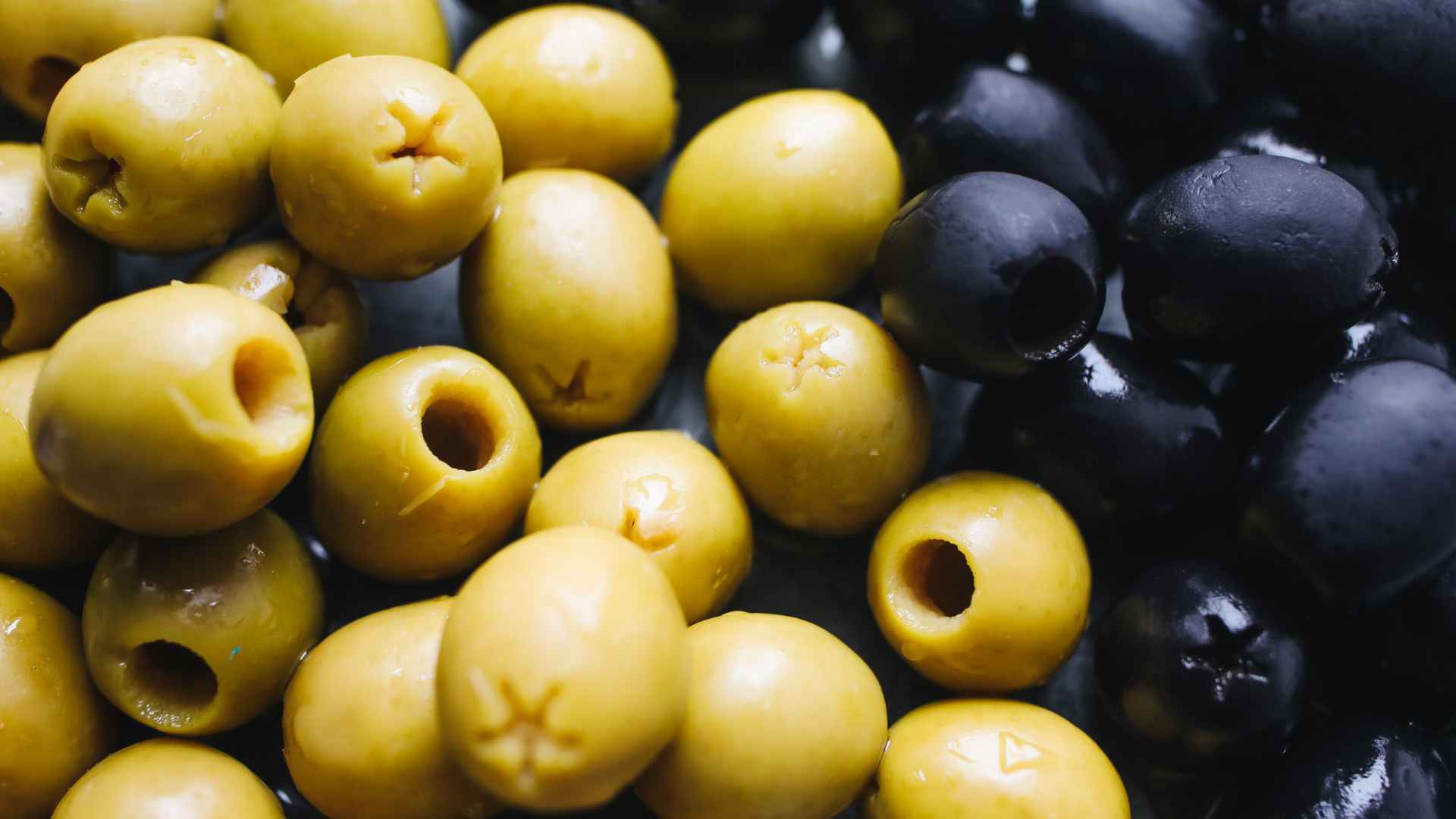 145 Olive Puns That Will Leave You Laughing