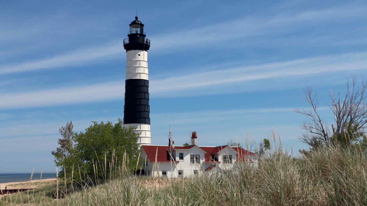 145 Michigan Puns That Will Make You Great Lakes Grin