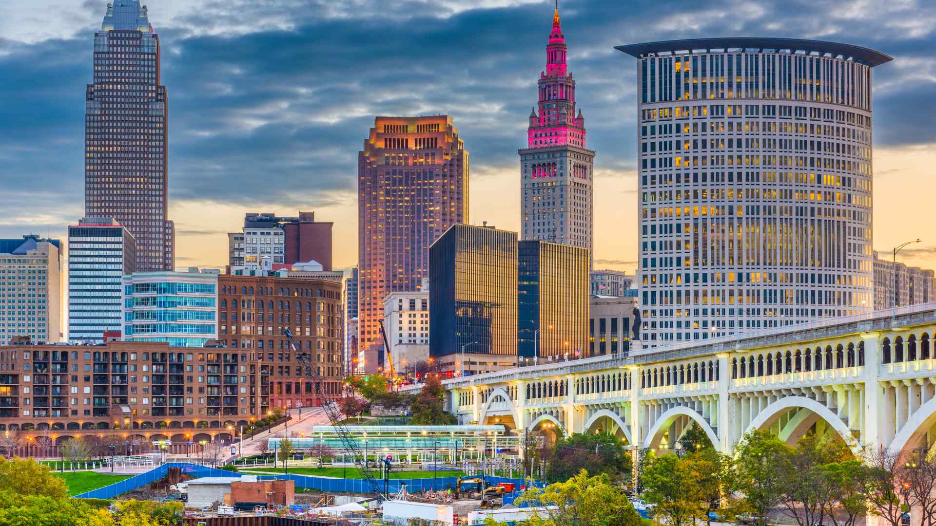 145 Ohio Puns That Will Make You Buckeye-Smile