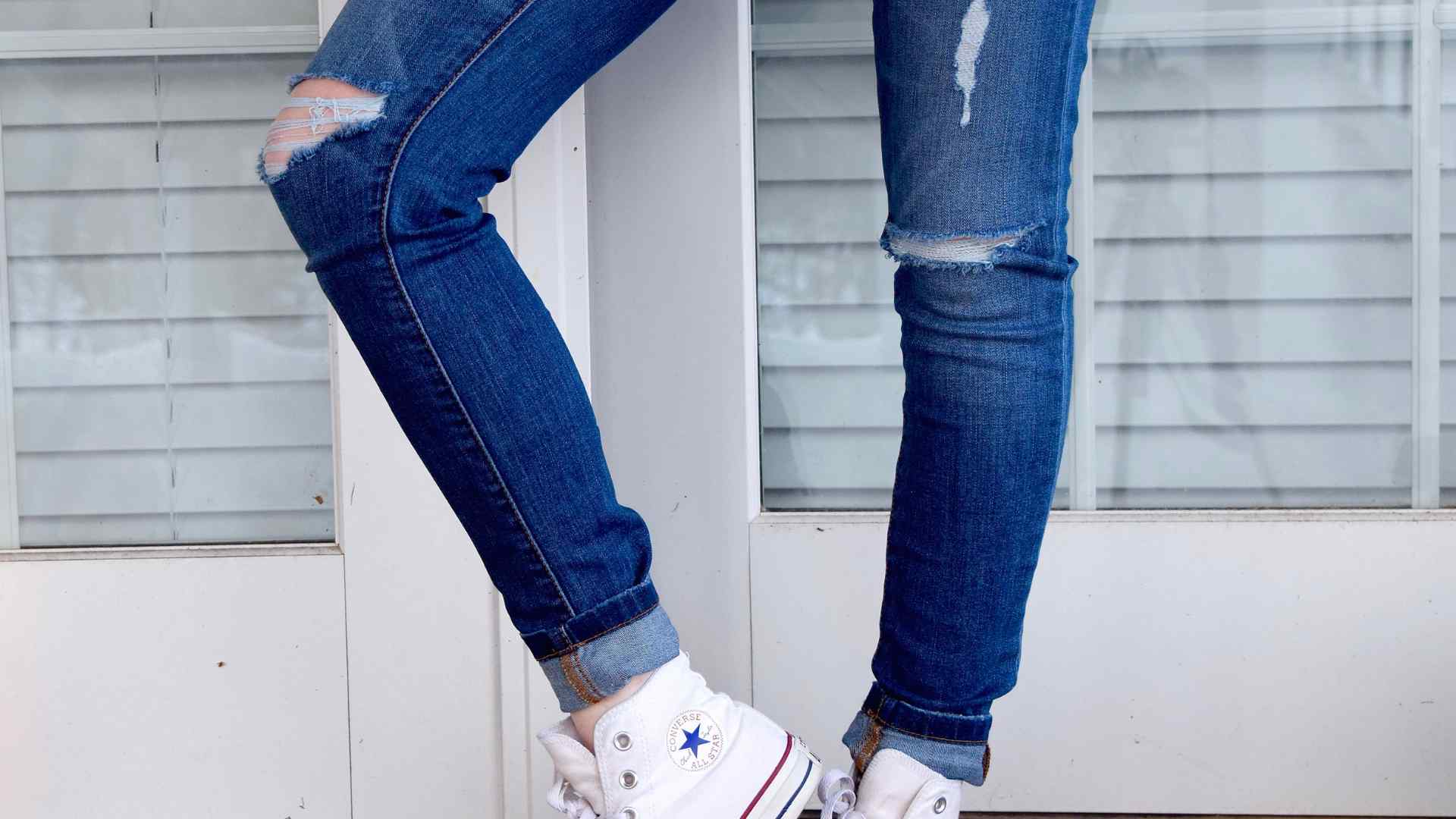 145 Leg Puns That Will Knock You Off Your Feet