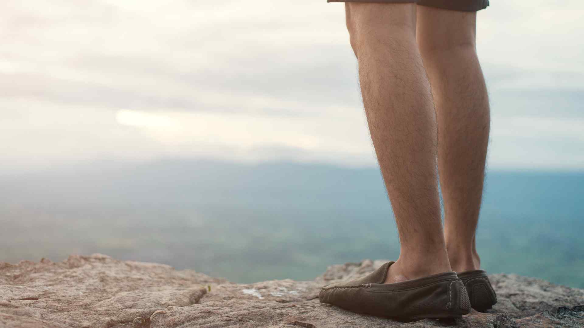 145 Leg Puns That Will Knock You Off Your Feet